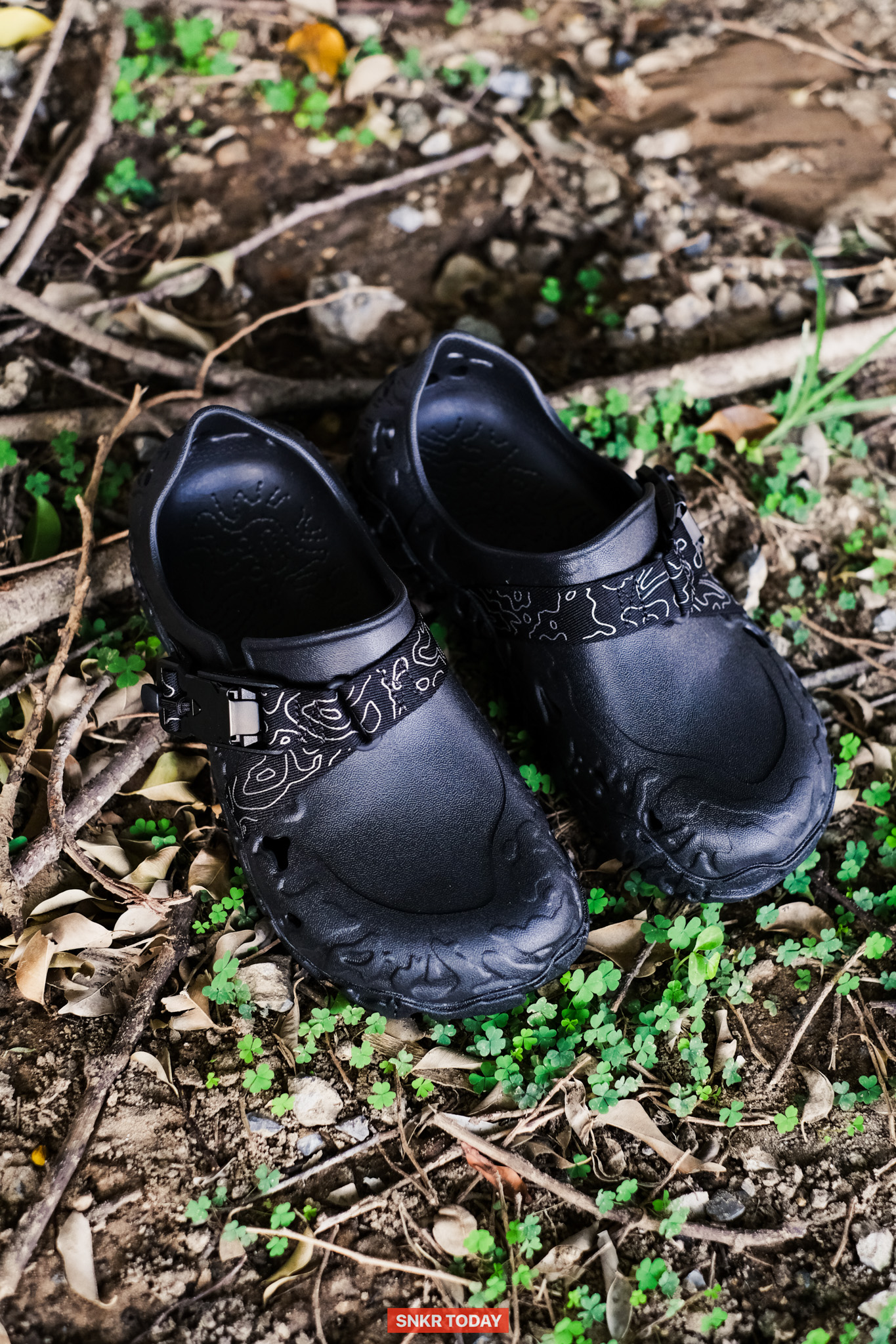 Crocs All-Terrain Atlas รองเท้าสายลุย ออกแบบมาให้มีความทนทานแต่ยังคง ...